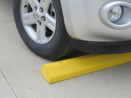 Car Stop | Wheel Block | 6 Foot Traditional Car Stop | Parking Curb ...